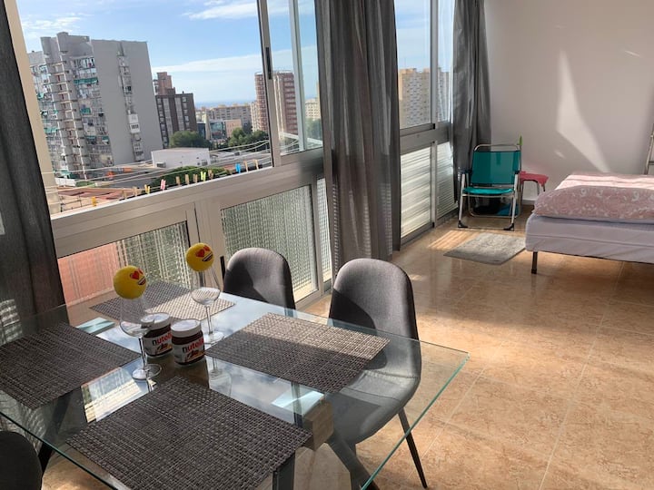 Newly Renovated Apartment With Central Location - Benidorm