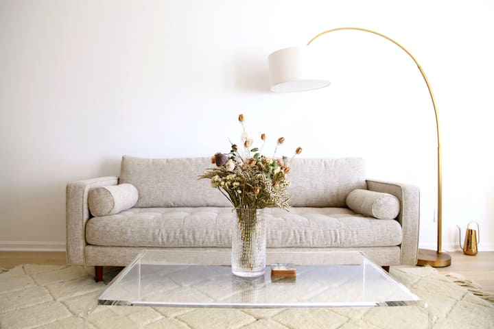 Waterfront, World Cup | Walk To Pike Place, Cruise - Seattle, WA