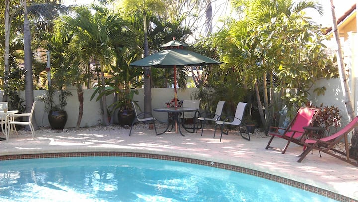 So Fla Vacation Pool Home On Prestigious Fairway - Plantation, FL