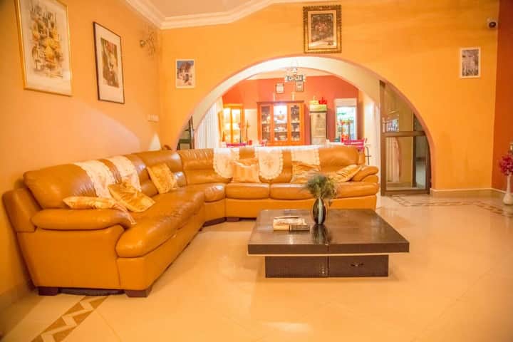 Magnolia Essential - Accra