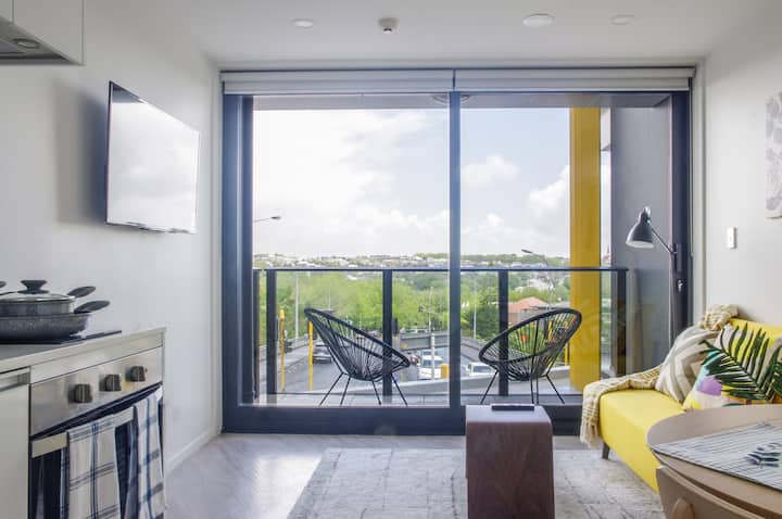 Inner City Natural Charming  Studio Apt - Auckland