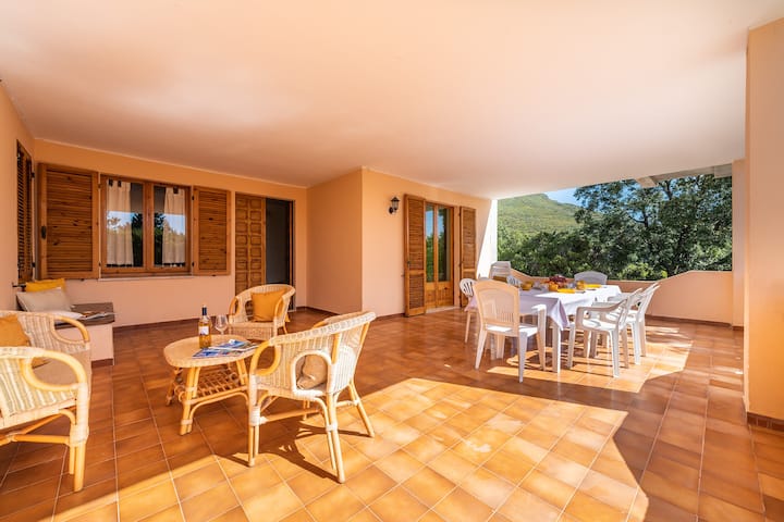 Grande Casa A 500 Mt Dal Mare - Cala Gonone