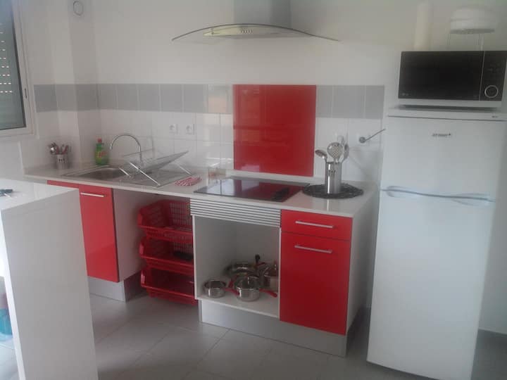 Beau Studio.
Navette Aéroport Sur Réservation - French Guiana