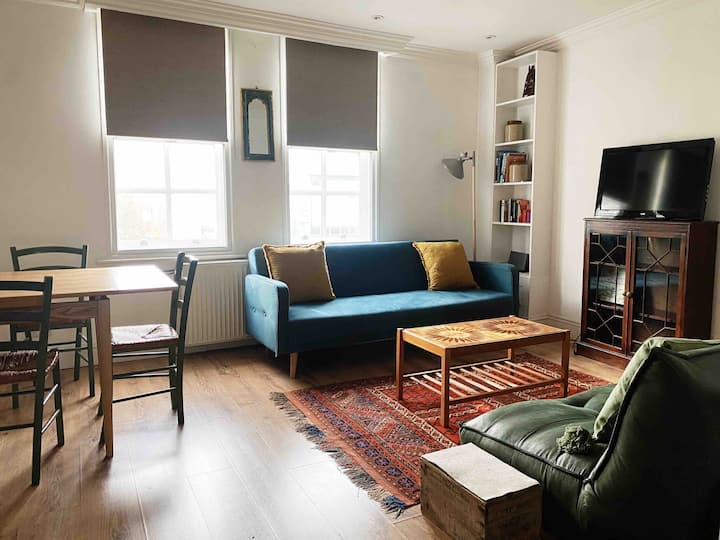 Creative’s East End Flat Near Shoreditch - London