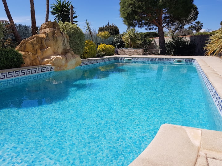 Cap D'agde Beau 2 Pièces Dans Villa Avec Piscine - Marseillan