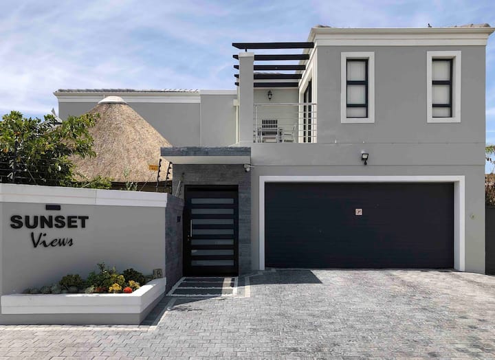 Sunset Views - Goodwood