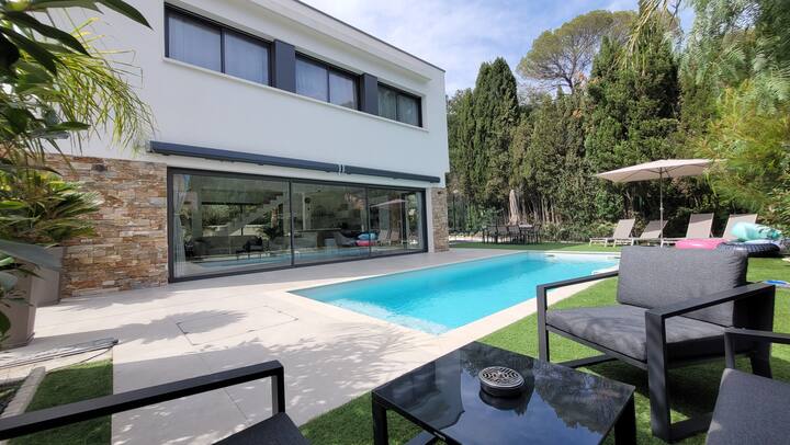Villa D'exception Avec Piscine Privée - Saint-Raphaël