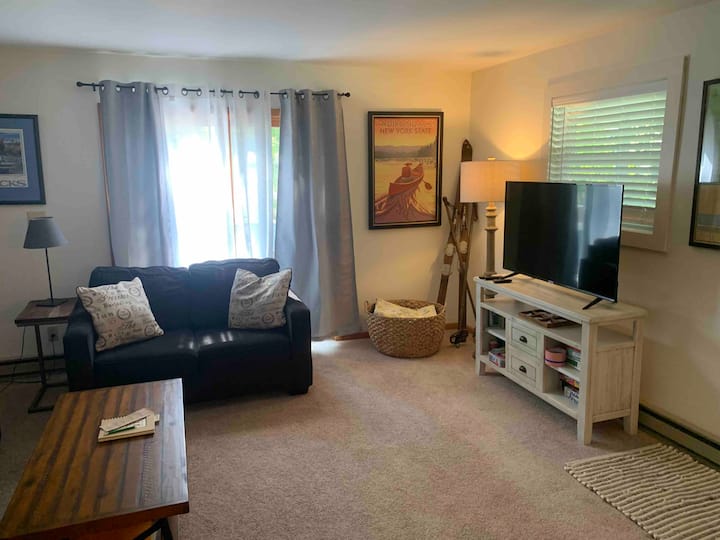 Cozy Little Wrap Around - Lake Placid, NY