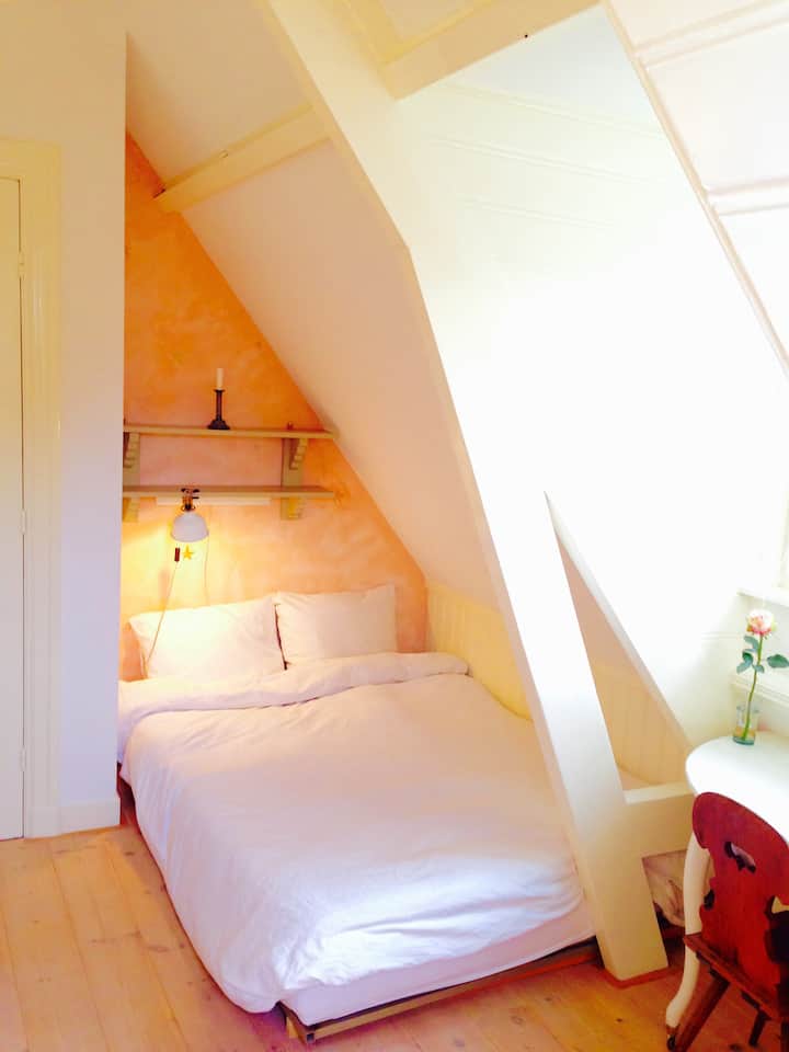 Joyful Villa: Beach & City (1 Pers) - The Hague
