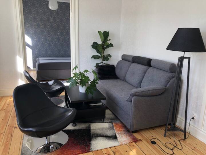 Fin 2:a I Stocksund I Vackra Villakvarter - Stockholm