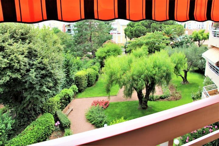 Bel Appart Terrasse, Calme, Centre Ville, Parking - Saint-Raphaël