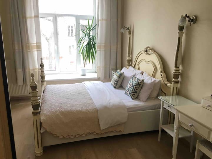 Luxury Apartment 3 Rooms - Odesa