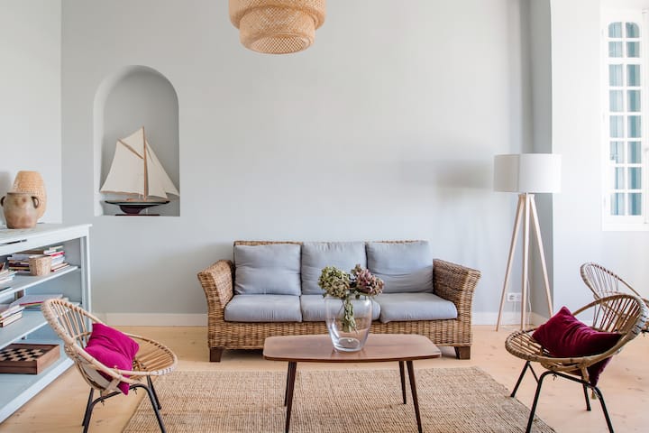 Villa Belle Epoque à Royan, Sur La Plage, Pleine Vue Mer - Royan