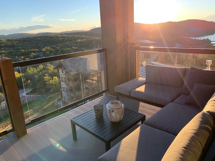 Ultime Ski-in/ski-out / Near Pedestrian Village - Mont-Tremblant