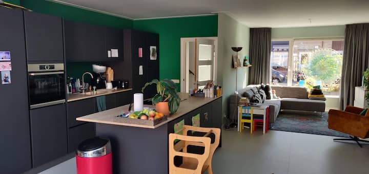 Gezellig Rijtjeshuis Op Loopafstand Amsterdamsebos - Amsterdam