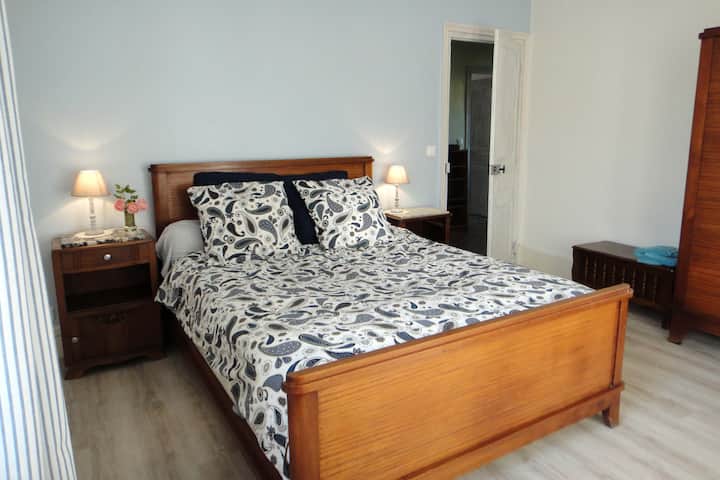Chambre Dans Maison Avec Piscine à Vals Les Bains - Antraigues-sur-Volane