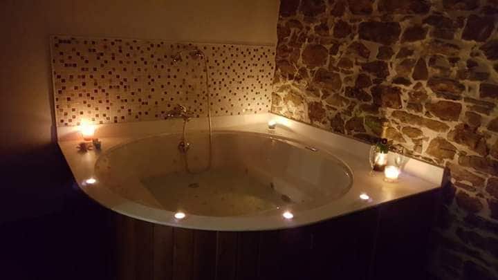 Apartamento Deluxe Con Jacuzzi - Riosa