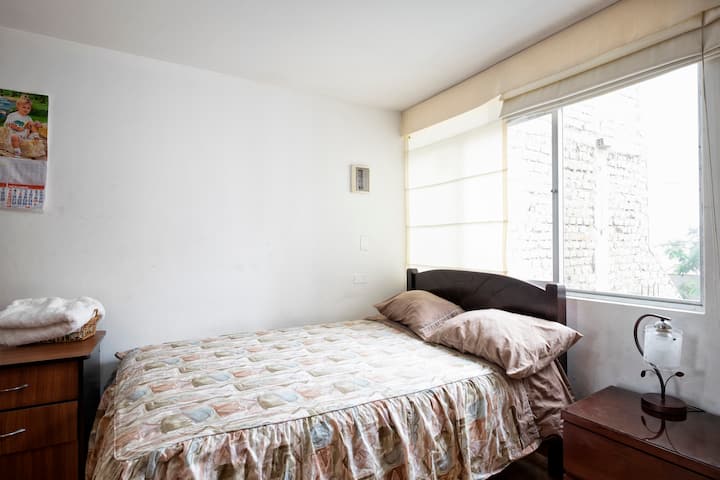 Happy Llama Room #3 Lima - 5 Min Walk Pucp/unmsm - Lima