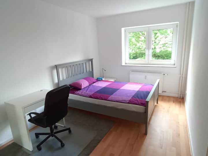 Großes Und Gemütliches Zimmer In Uninähe - Kiel