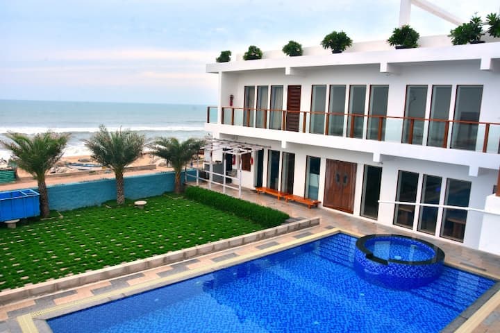 Uthandi Beach Holiday Rentals & Homes - Chennai, India | Airbnb