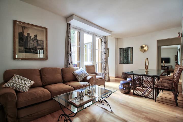 Legendary Rue Du Temple, 4/5 Bedrooms - Gare de l'Est - Paris