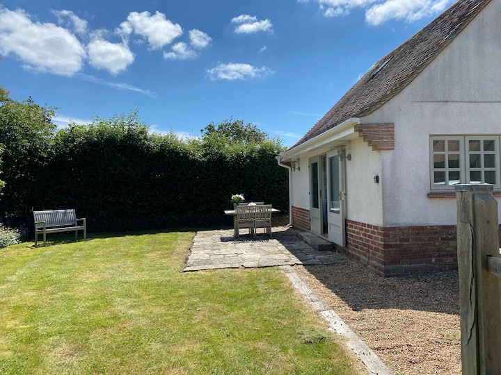 Delawarr Cottage, A Lovely 2 Bedroom Cottage - Lymington