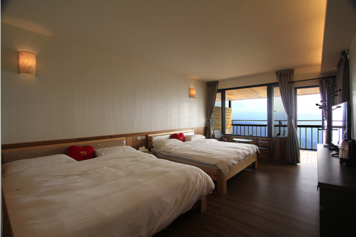 灥流-清境唯一蒙古包/奇萊美景四人房 - 埔里鎮