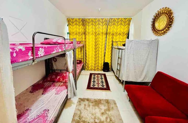 3 Bedspaces In Shared Dormitory - Abu Dhabi