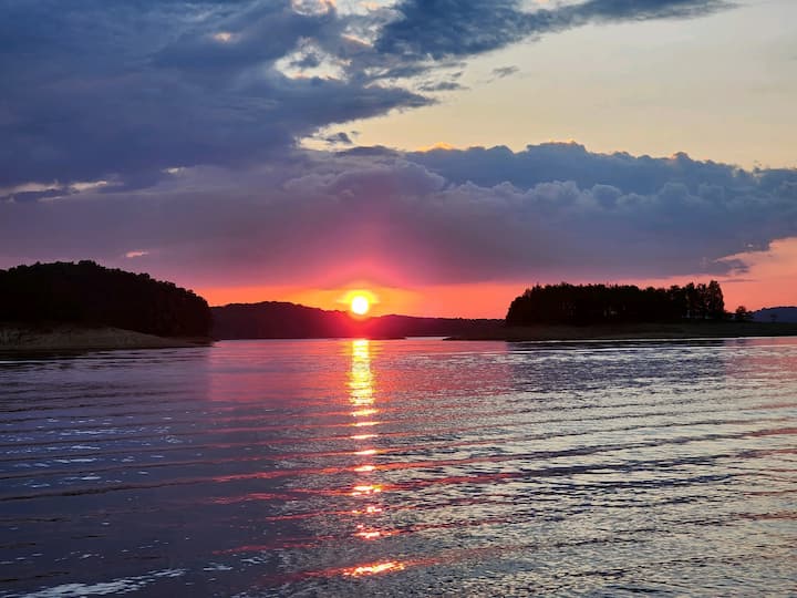 Maples Lakefront Blessing - Dandridge, TN