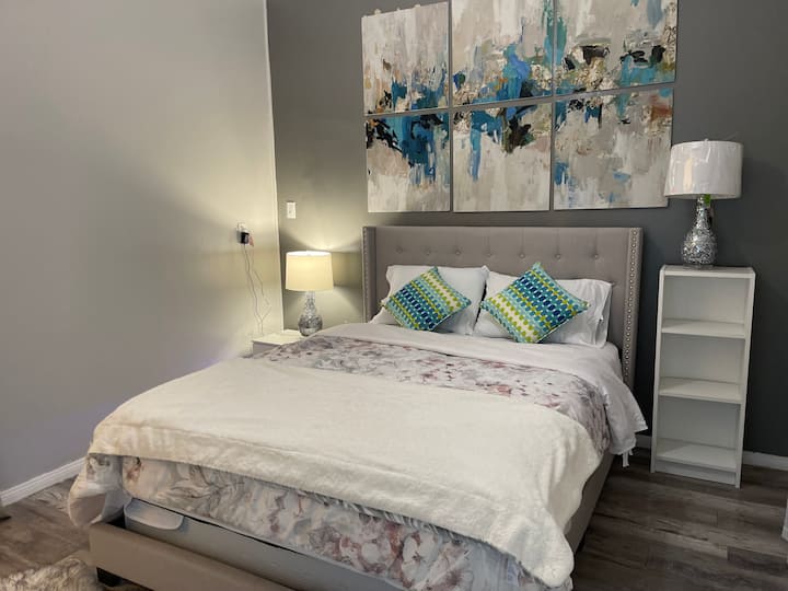 Guest Suite In Riverside (Private Entrance) - Riverside, CA
