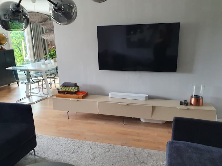 Villa Med Pool Nära Stockholm Och Naturnära! - Vallentuna