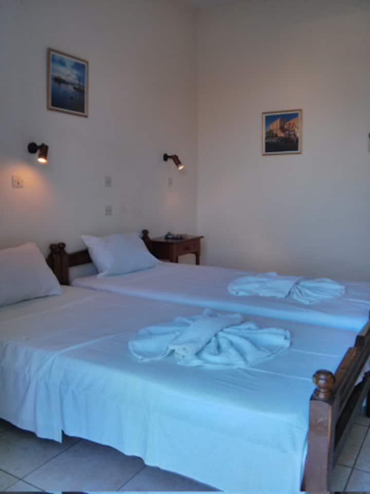 Three Brothers Studios, Studio 2 - Lindos