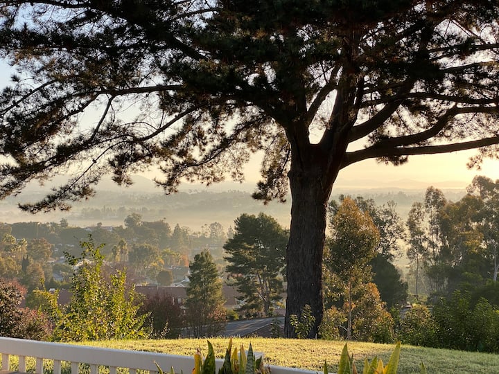 55+ Socal Coastal Golf Retreat - Encinitas, CA