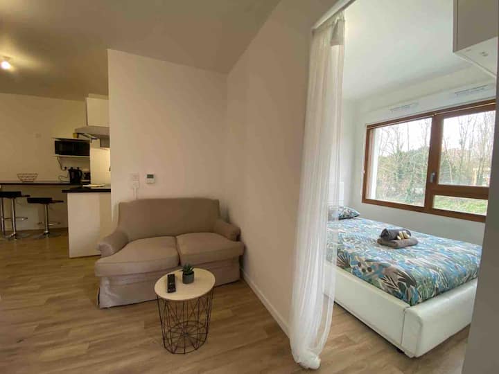 Cosyland Yourhosthelper - Villepinte