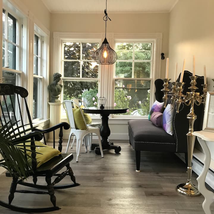 Thank You For Sleeping With Us! Charm Guesthouse Room 1 - Provincetown, MA