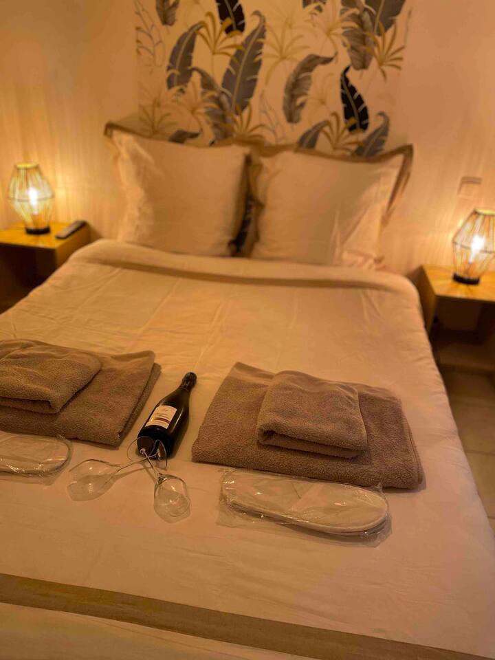 Chambre Pour Deux Personnes - Chaumont-sur-Loire