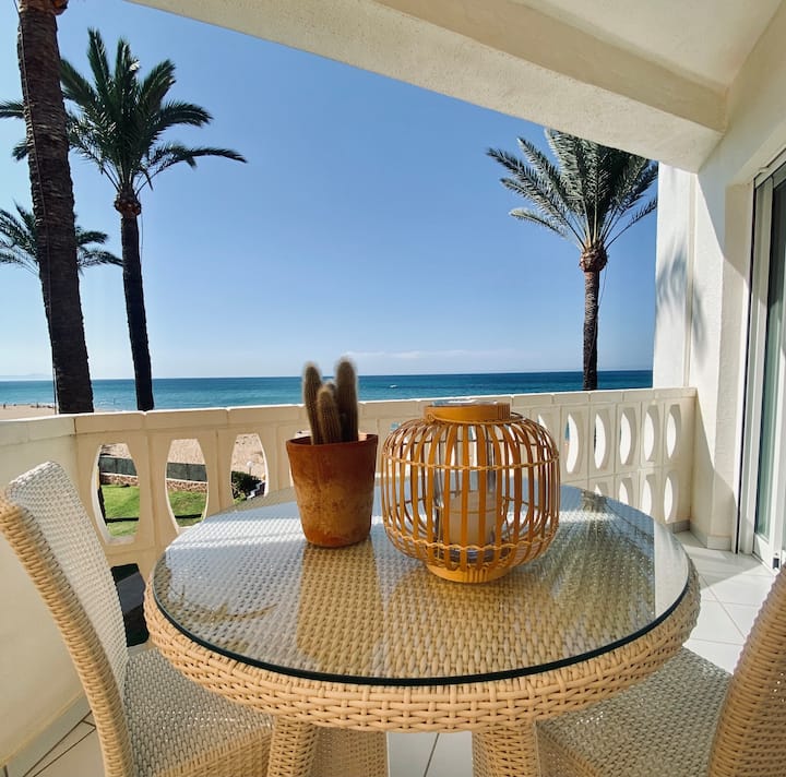 Apartamento Lujoso En 1 Linea - Vistas Increíbles - Dénia