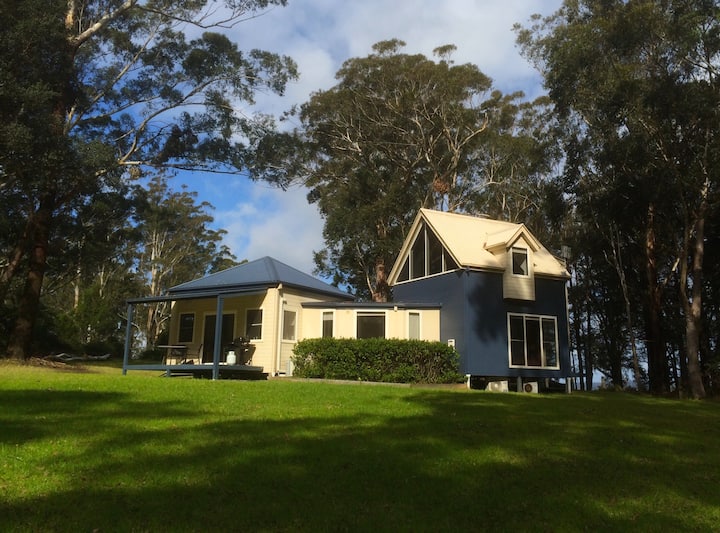 Restful Hideaway Close To Berry - Berry