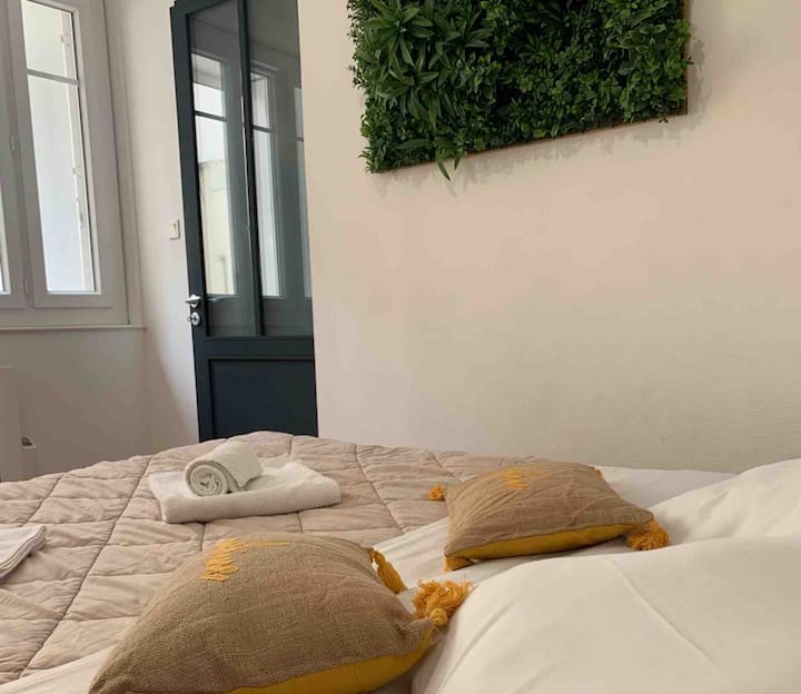2 Chambres 2 Sdb - Hypercentre - - La Rochelle