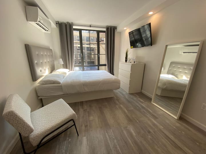433 West 53-studio In Midtown West - West New York, NJ