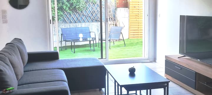 Maison Individuelle Privative Et Jardin - La Penne-sur-Huveaune