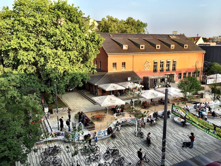 Out Of ♡ For Urban Legends / Dresden Neustadt - Dresde