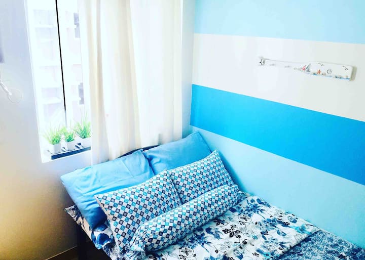 1br Trees Residences With Netflix And Unli Wifi - Quezon City
