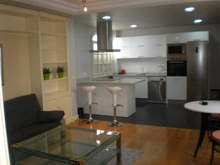 Atico En El Centro Uat00614 - Pampelune