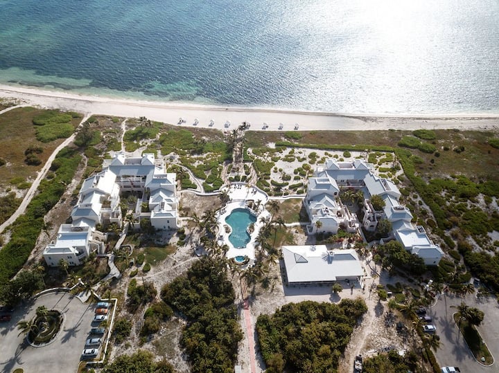 Two Bedroom Ocean View Pool Hot Tub King Bed Clean - The Bahamas