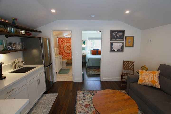 *Super Clean/cozy! 1 Br Loft W/deck-prime Location - Circus Circus Reno