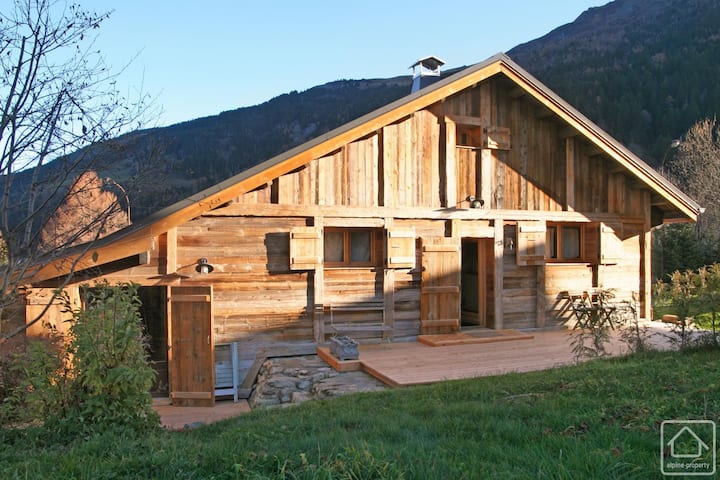 Traditional Mountain Chalet In Les Contamines - Les Contamines-Montjoie