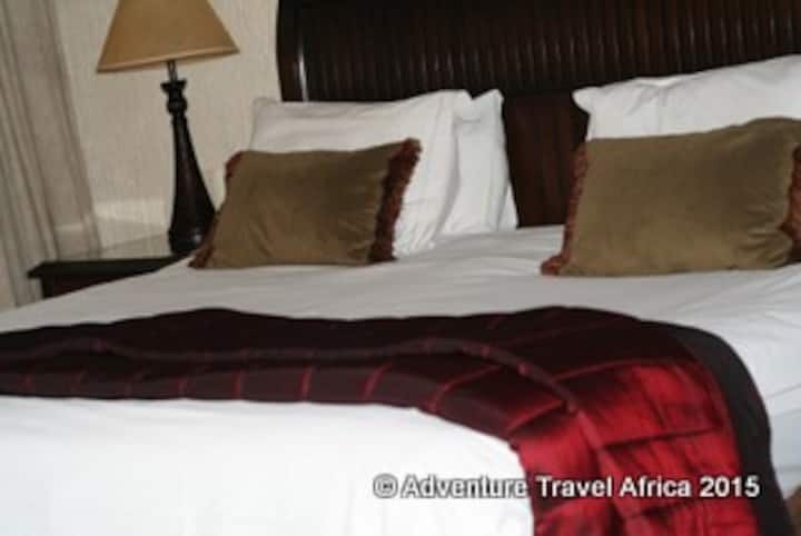 Kwa Maritane 1 Bedroom Cabanas, 4/5 Sleeper 3n Min - Sun City