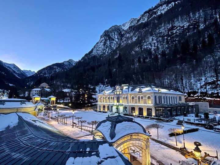 Appartement De 60m2 Dans Le Centre De Cauterets - Cauterets