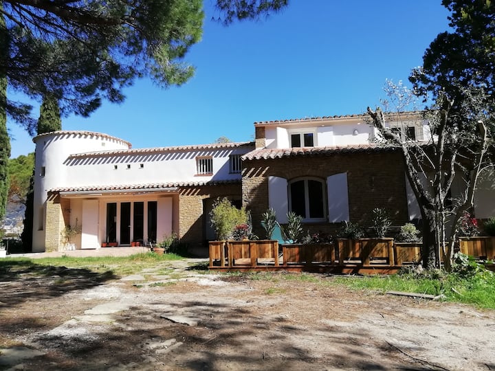 Spacieux, Belle Terrasse, Appartement T3 - Toulon